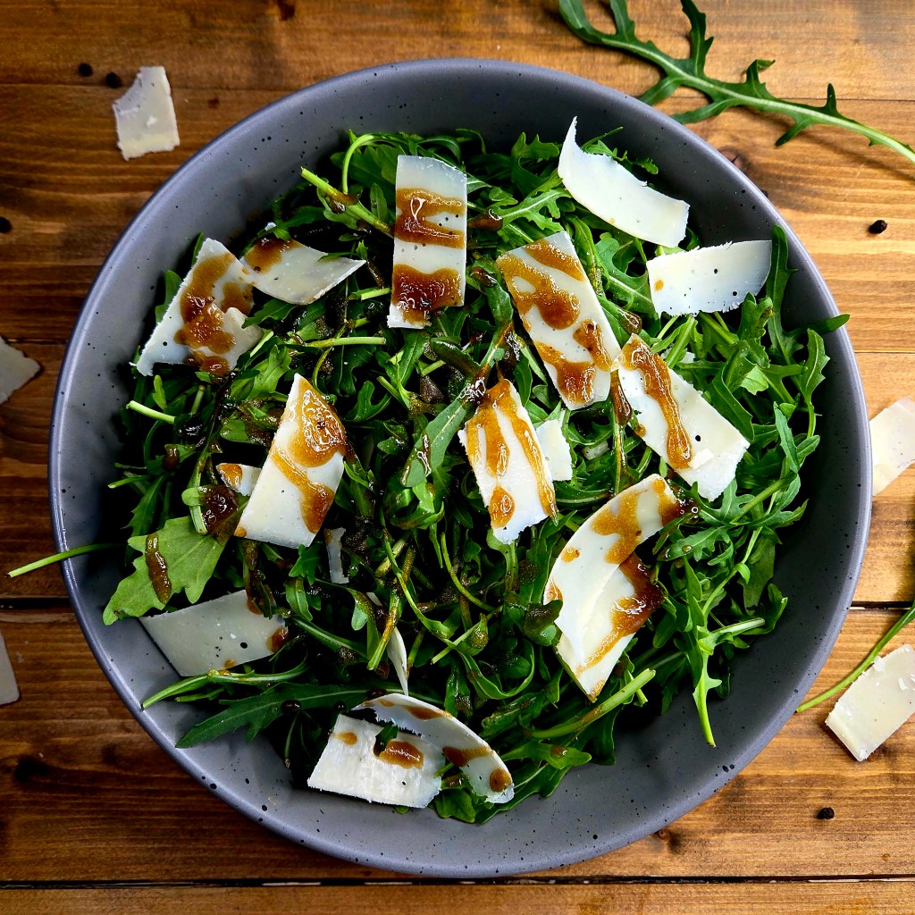 An Easy Rocket Salad for Pasta - The Running Chef